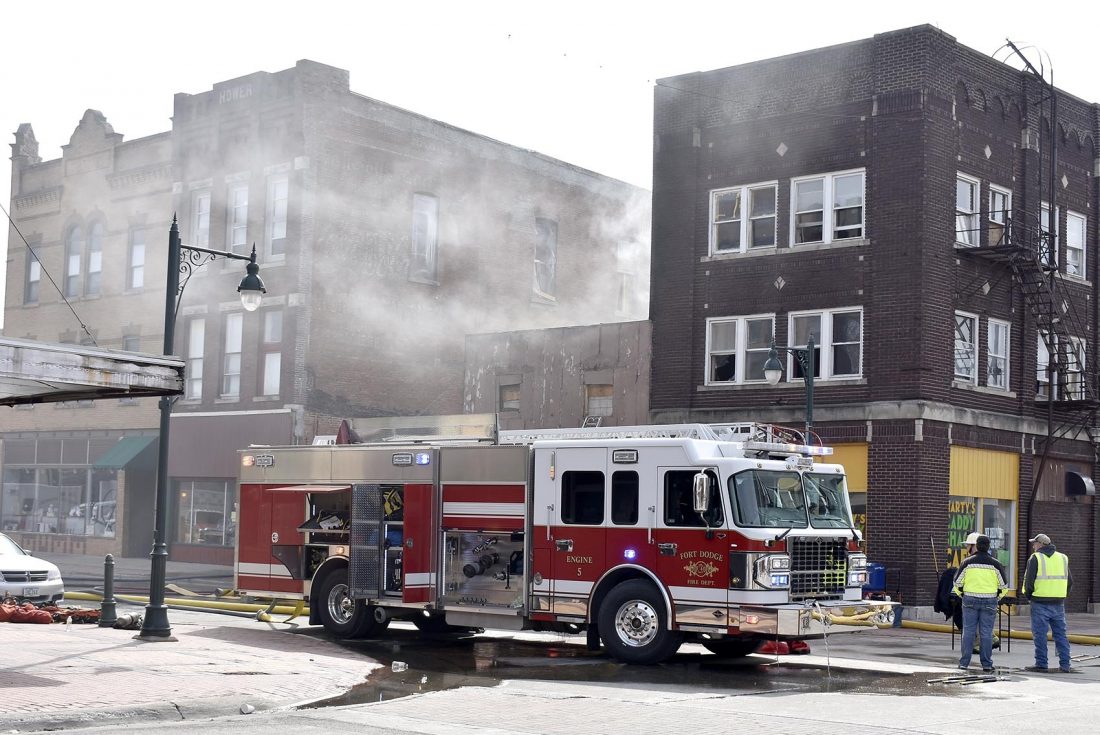 Fire ravages downtown building | News, Sports, Jobs - Messenger News